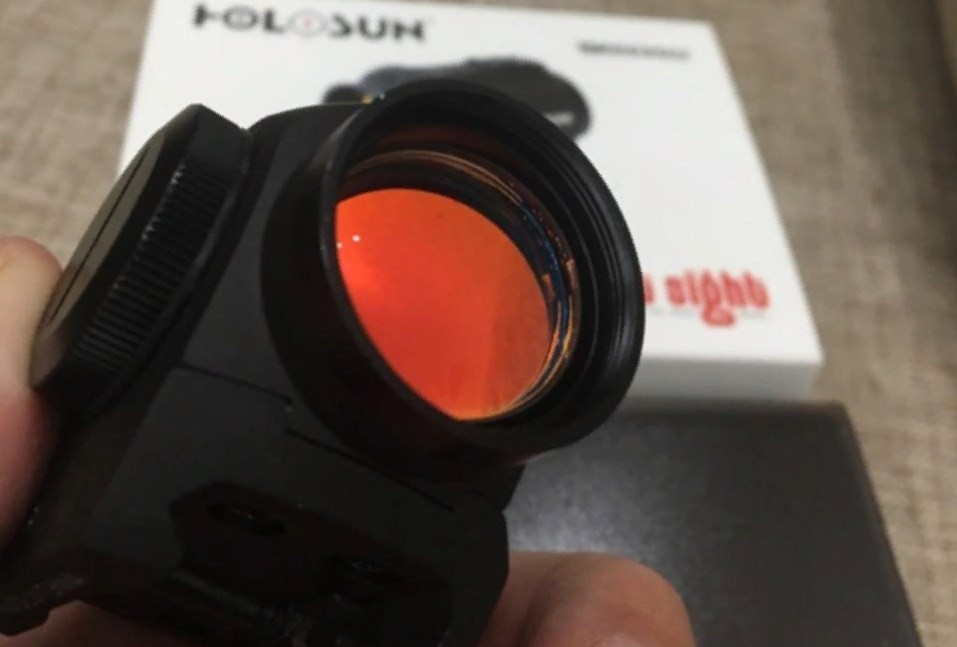 Обзор HOLOSUN HS503GU. Компактный коллиматорный прицел с прочным корпусом